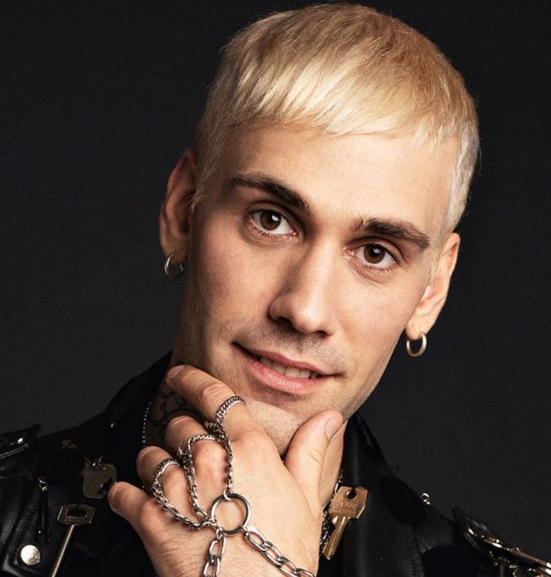 Mr. Rain, ¿quién es el cantante detrás del éxito de "Supereroi"?