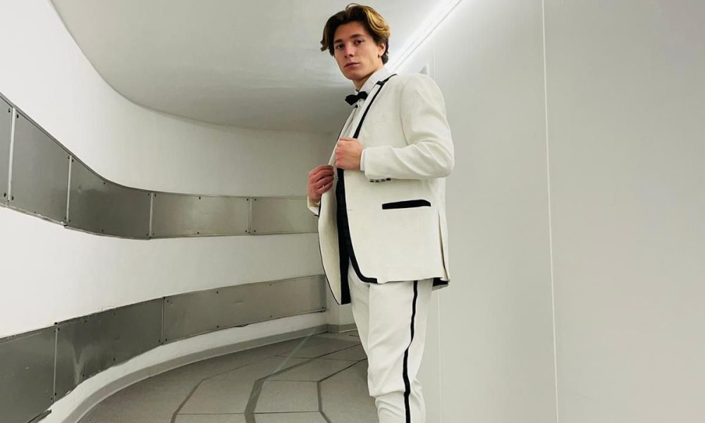 Antonio Affortunato: da Cassano Ionio ai banchi di Amici di Maria De Filippi - itCosenza