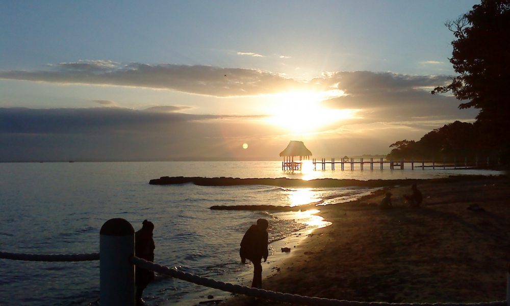 Punta de Palma una hermosa playa de arena blanca - itGuatemala
