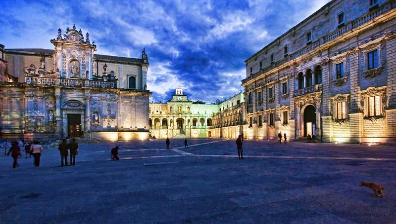 Lecce city center: how to get there on foot in just a few minutes