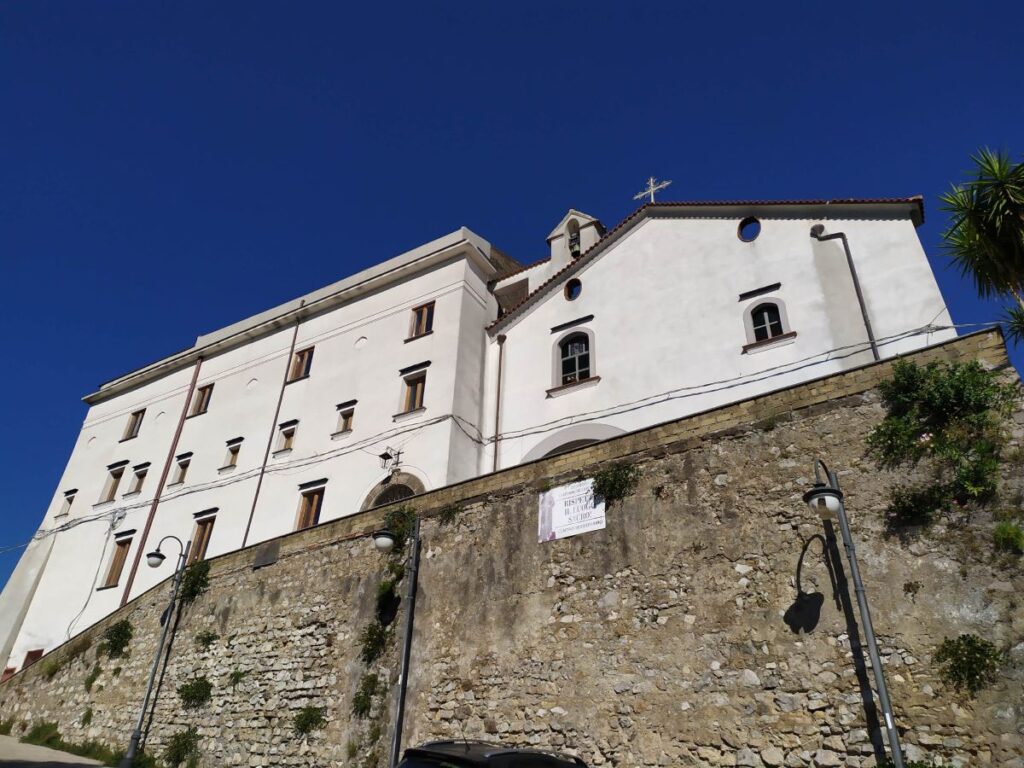 Convento de Sant'Andrea en Nocera Inferiore - italiani.it
