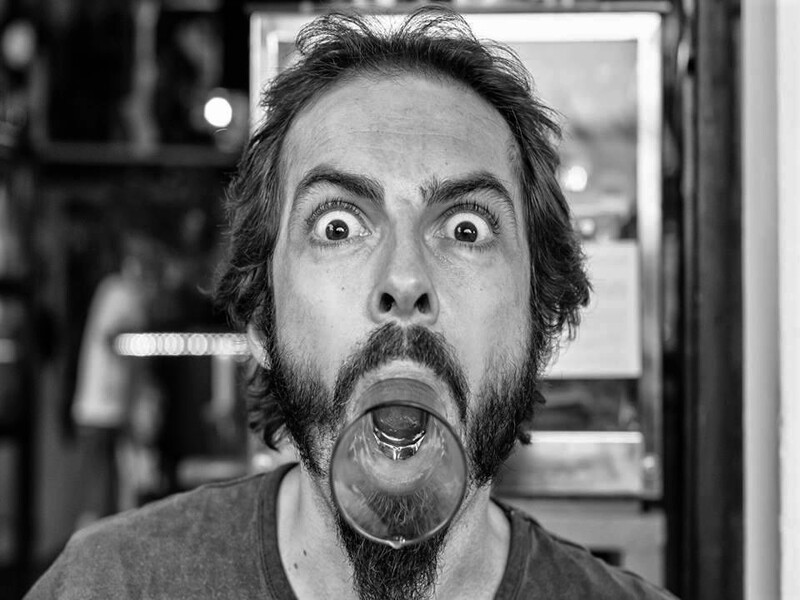 Eine Sommerlesung mit Jonathan Rizzo und seiner respektlosen Poesie ...