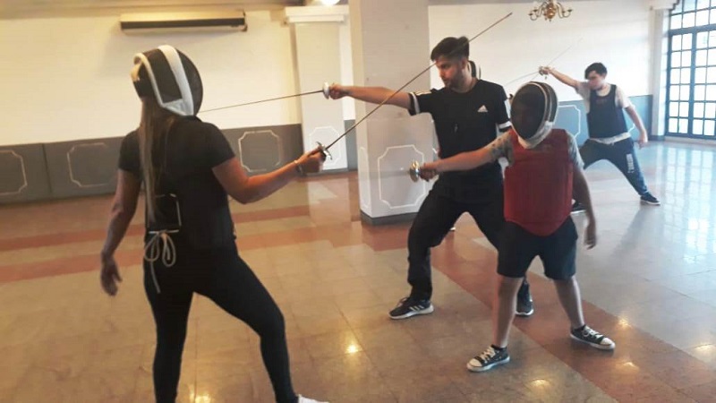 La esgrima: el arte de la espada en la tierra colorada - itMisiones