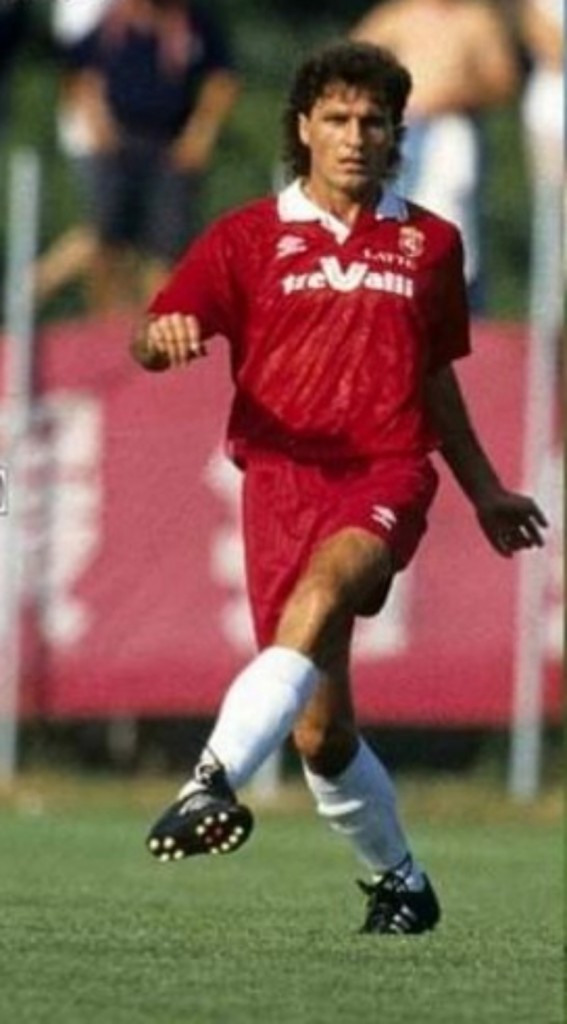 Oscar Ruggeri: su paso por el A.C Ancona de Italia - itRíoNegro